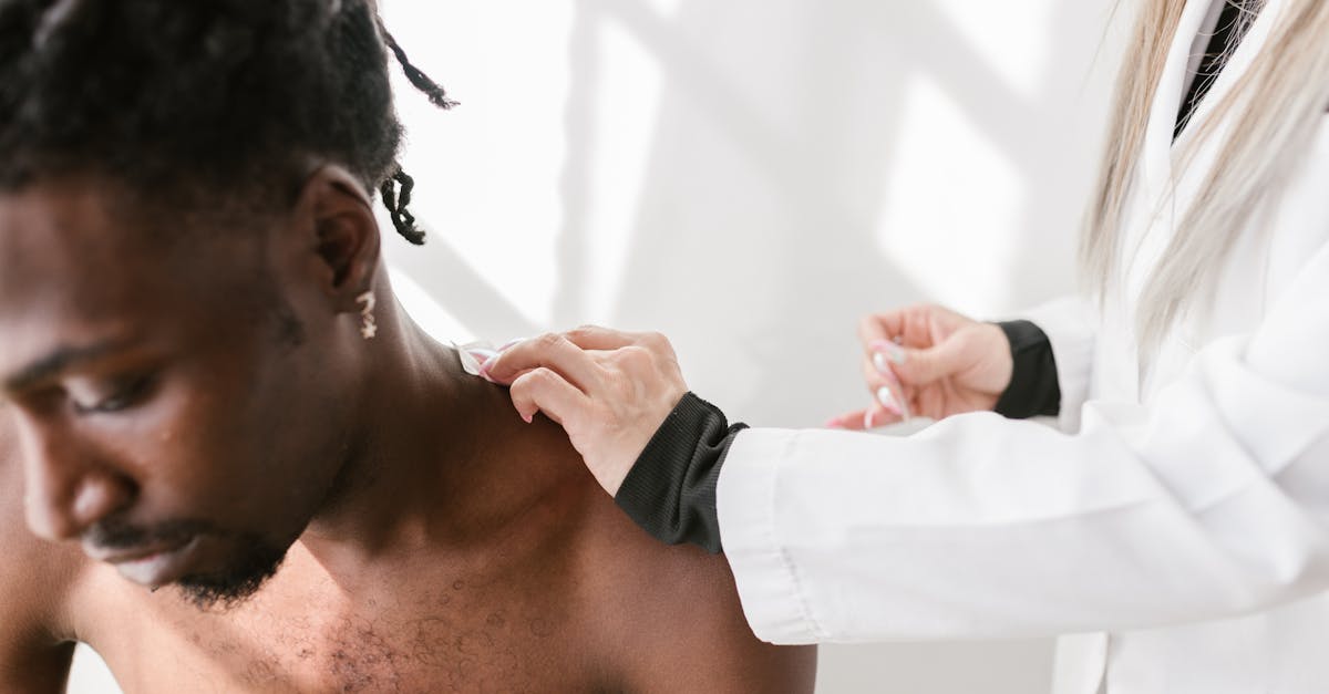 Comprendre les douleurs chroniques : causes et solutions - La Maison de ...