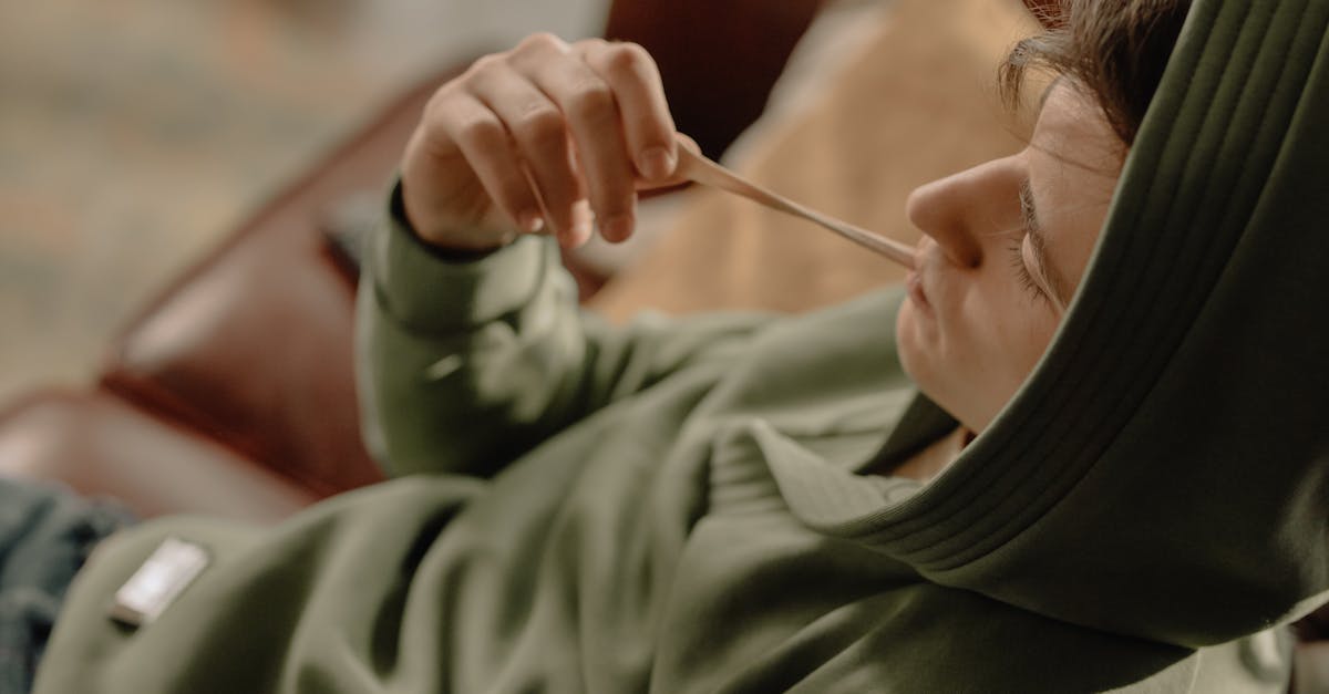 Enflure de gencive sous couronne : causes et solutions - La Maison de Santé