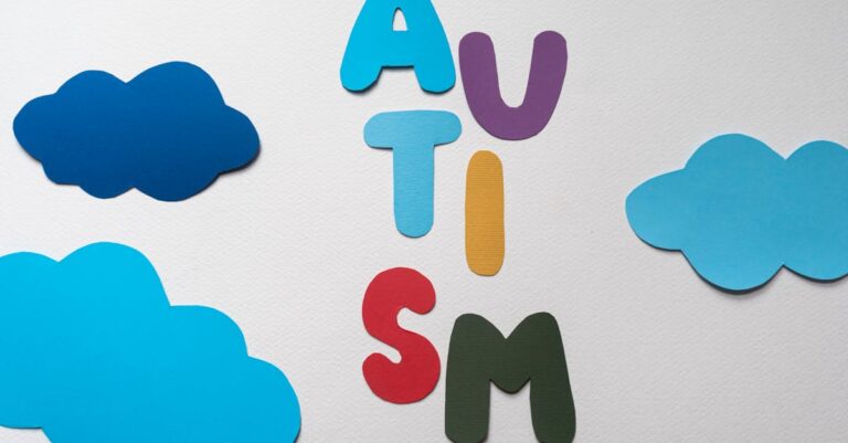 Comprendre l'autisme : enjeux et avancées en 2025 🌍🧩